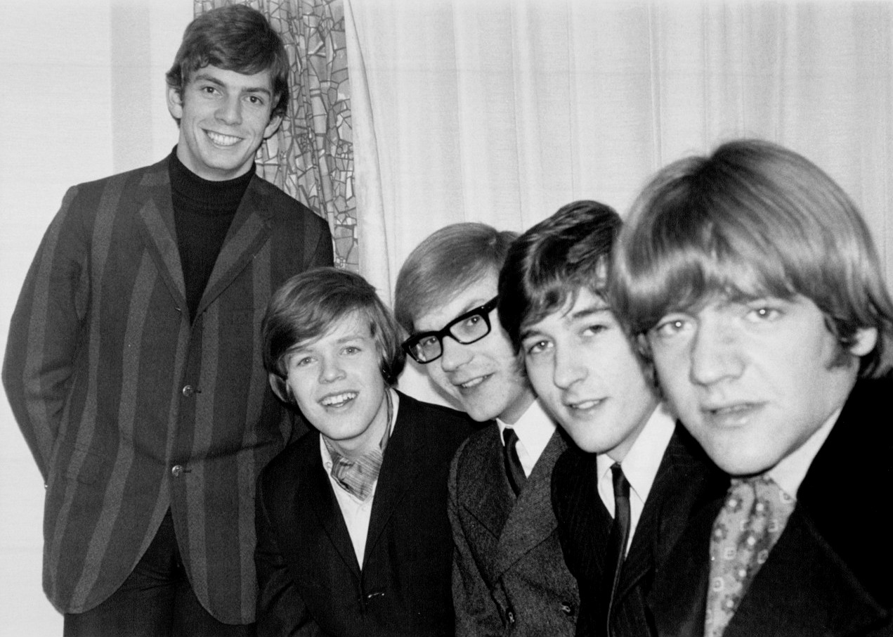 Herman’s Hermits se apresentam no Brasil – efemérides do éfemello